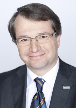 Tarik Möröy - Département de microbiologie, infectiologie et ...